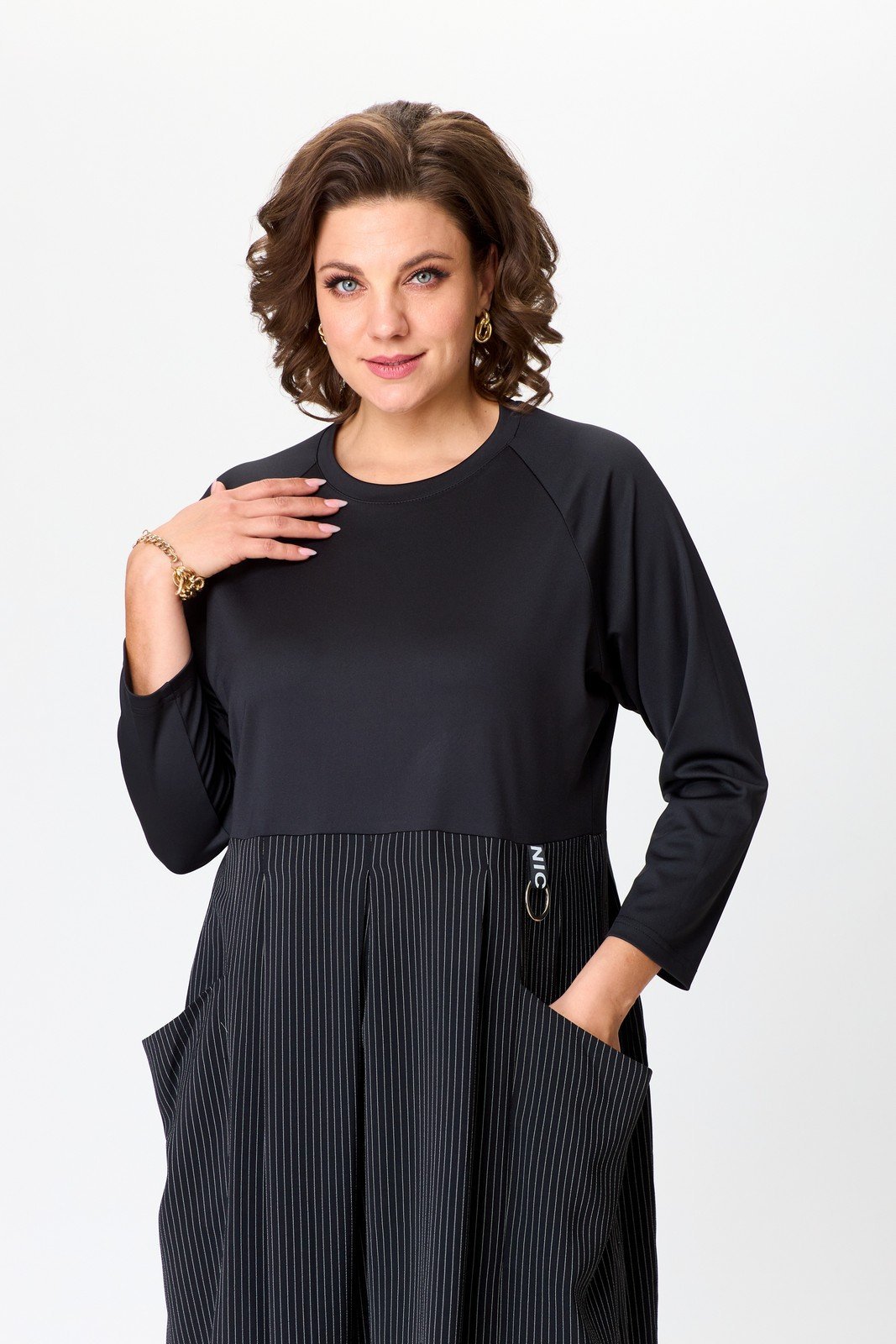 Платье 2137-1 черный + широкая полоска Michel Chic купить в интернет магазине | в наличии